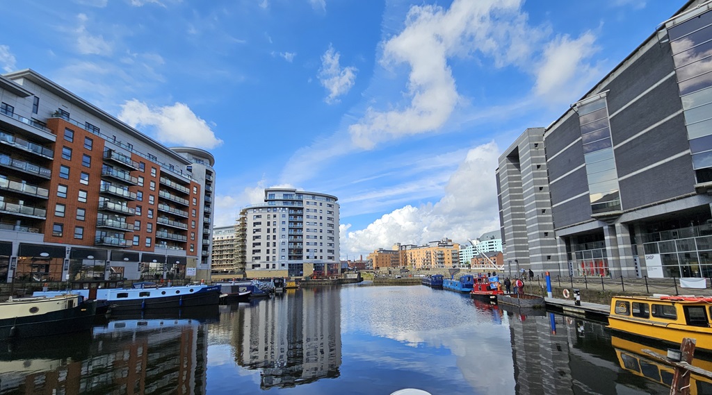 UKREiiF | Allied London unveils Leeds Dock refresh - Place Yorkshire
