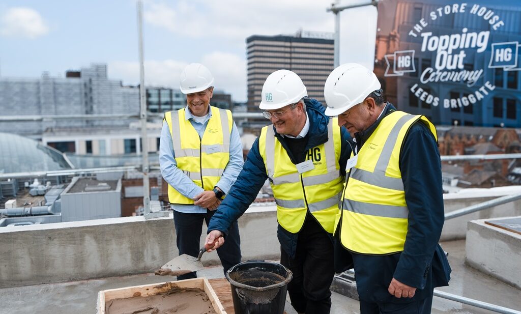 Manner tops out Leeds PBSA - Place Yorkshire